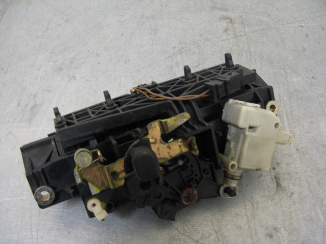 neuer originaler Audi Heckklappengriff 4b0 827 565 J for sale online | eBay