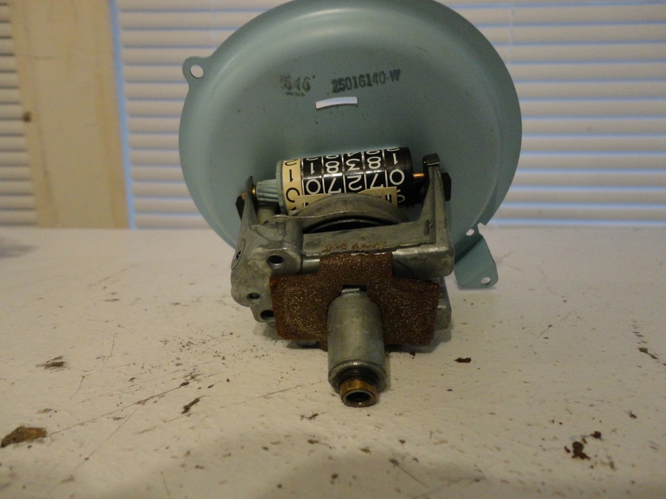 1973-74-75-76-1977 Pontiac Grand Prix LJ SJ 100 MPH Dash Speedo Meter ...
