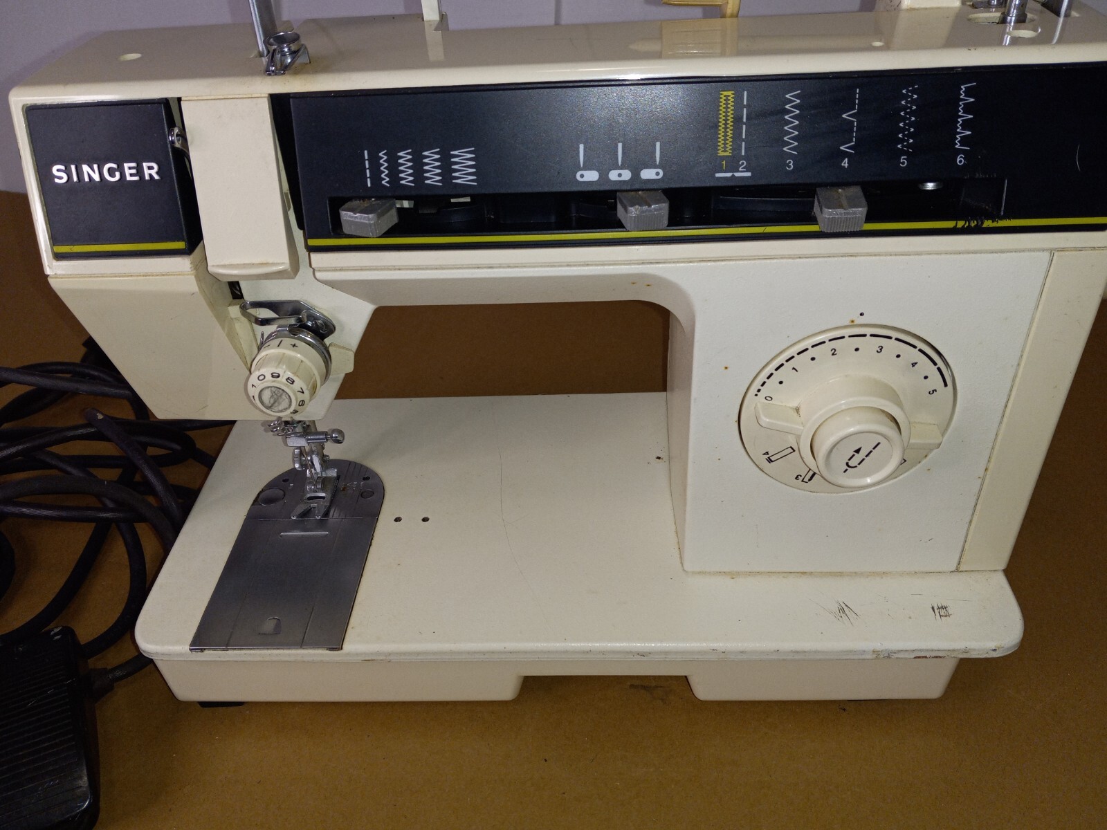 Vintage Singer 6012C Sewing Machine + Pedal & Power Cord *READ INFO* | eBay