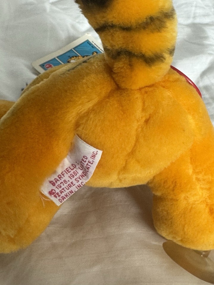 VTG Garfield Attack Cat Hang On Stuffed Plush Jointed Head Dakin with ...