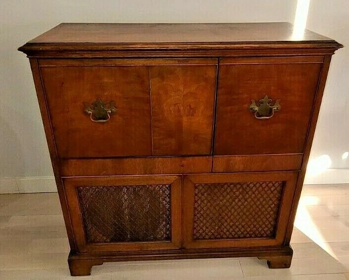 Philco Record Player Cabinet
