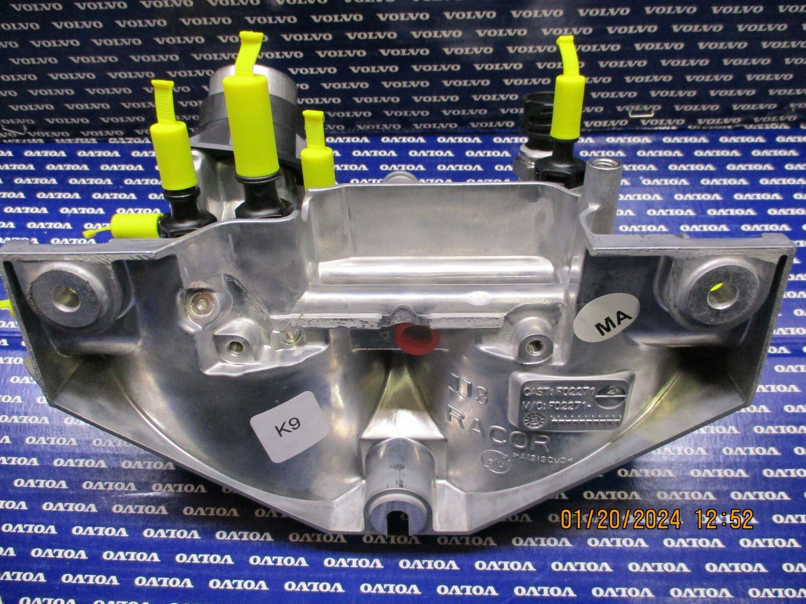 Genuine OEM Volvo D13 US17 Fuel filter housing 23699581 | eBay