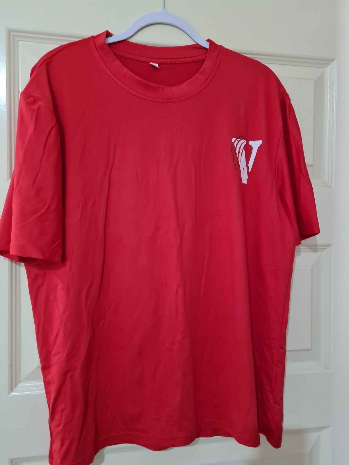 Red V Logo T-shirt. | eBay Australia