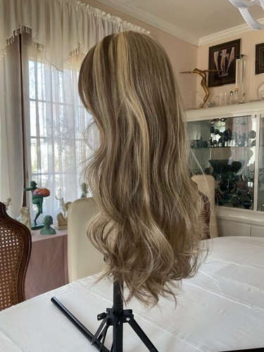 Nel’s Wigs BETH Free-Part w/Bangs* Monofilament - SOLD OUT ON WEBSITE ...