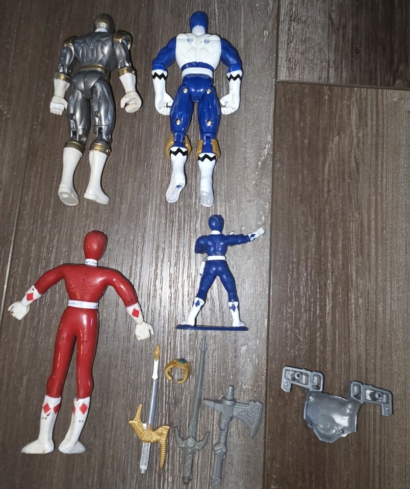 Mighty Morphin Power Rangers action figures, weapons, arm band ...