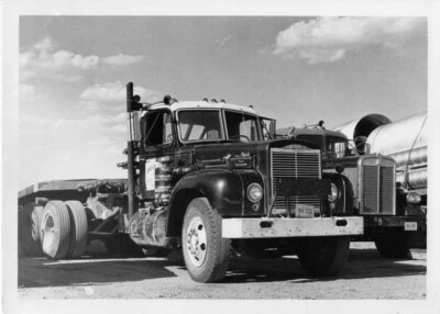 1957-1961 Mack Truck Photo 0098 | eBay