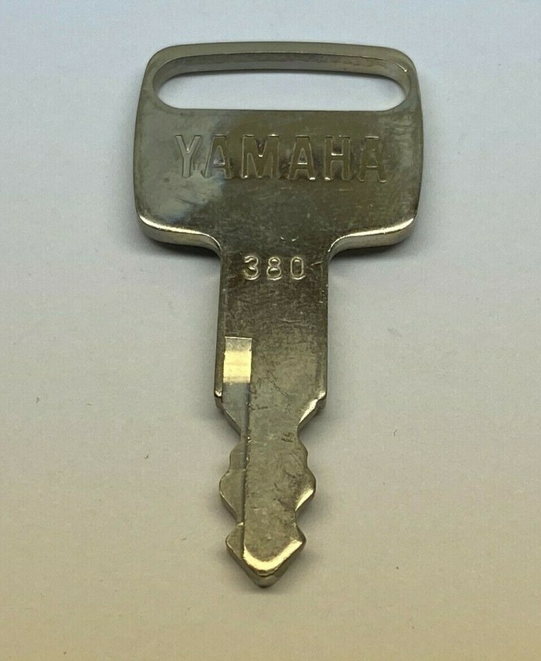QTY 1 New OEM Yamaha Marine Outboard Boat Keys Pre-Cut Spare Ignition ...