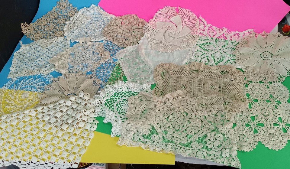 Lot of Almost 4 Pounds of Doilies, Various Sizes | eBay