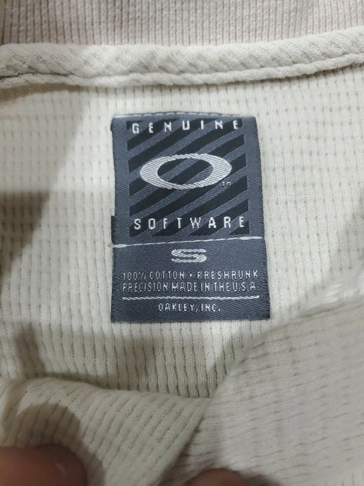 RARE VINTAGE OAKLEY SOFTWARE CENTER LOGO BUTTON UP TH… - Gem