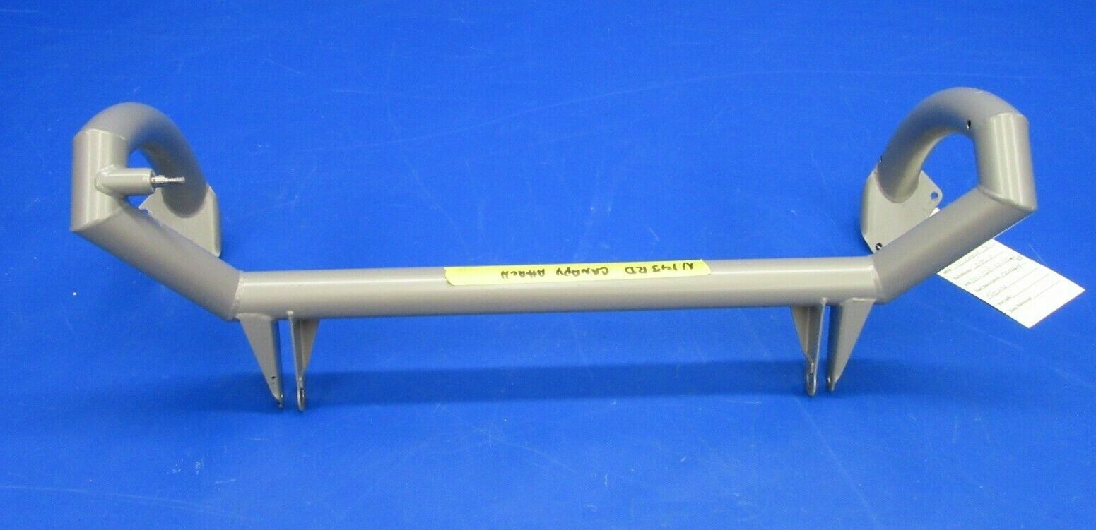 Diamond DA40-180 Canopy Hinge P/N D41-5210-60-00/1 (0219-373) | eBay
