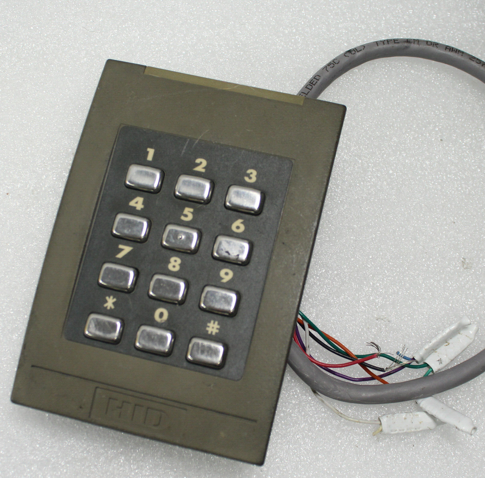 HID iCLASS Wall Switch Keypad Reader 6130BGN000200 90Day Warranty No ...