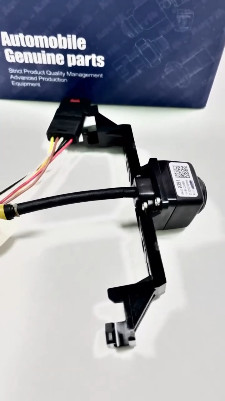 84009391 1PC NEW Park Assist Camera FOR 2018-2019 Cadillac XTS（black ...