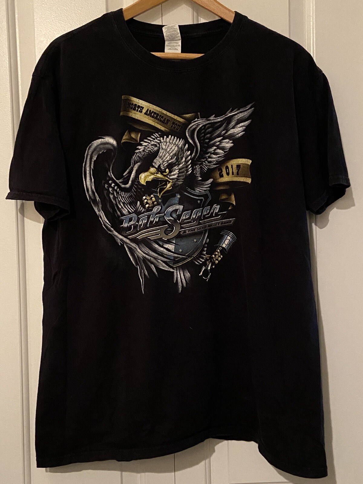 Bob Seger & The Silver Bullet Band Bullet Club 2017 T… - Gem