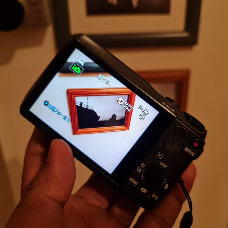 Sony Cyber-shot DSC-Hx30v 18MP Digital Camera 20x Optical Zoom Japanese ...