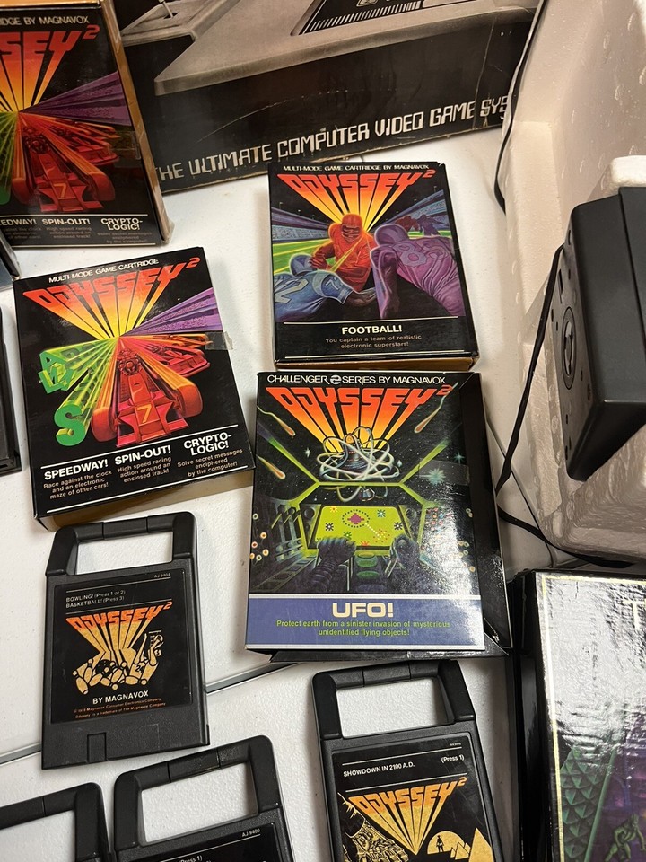 Magnavox Odyssey 2 Console | Home Console | Huge Bundle | 32 Games ...