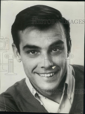 1966 Press Photo Milwaukee actor Paul Shenar - mjp32463 | eBay