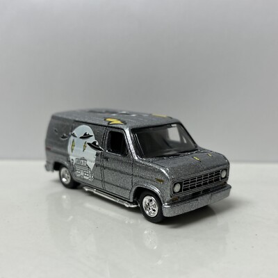 1977 77 Ford Econoline 150 Van Collectible 1/64 Scale Diecast Diorama ...