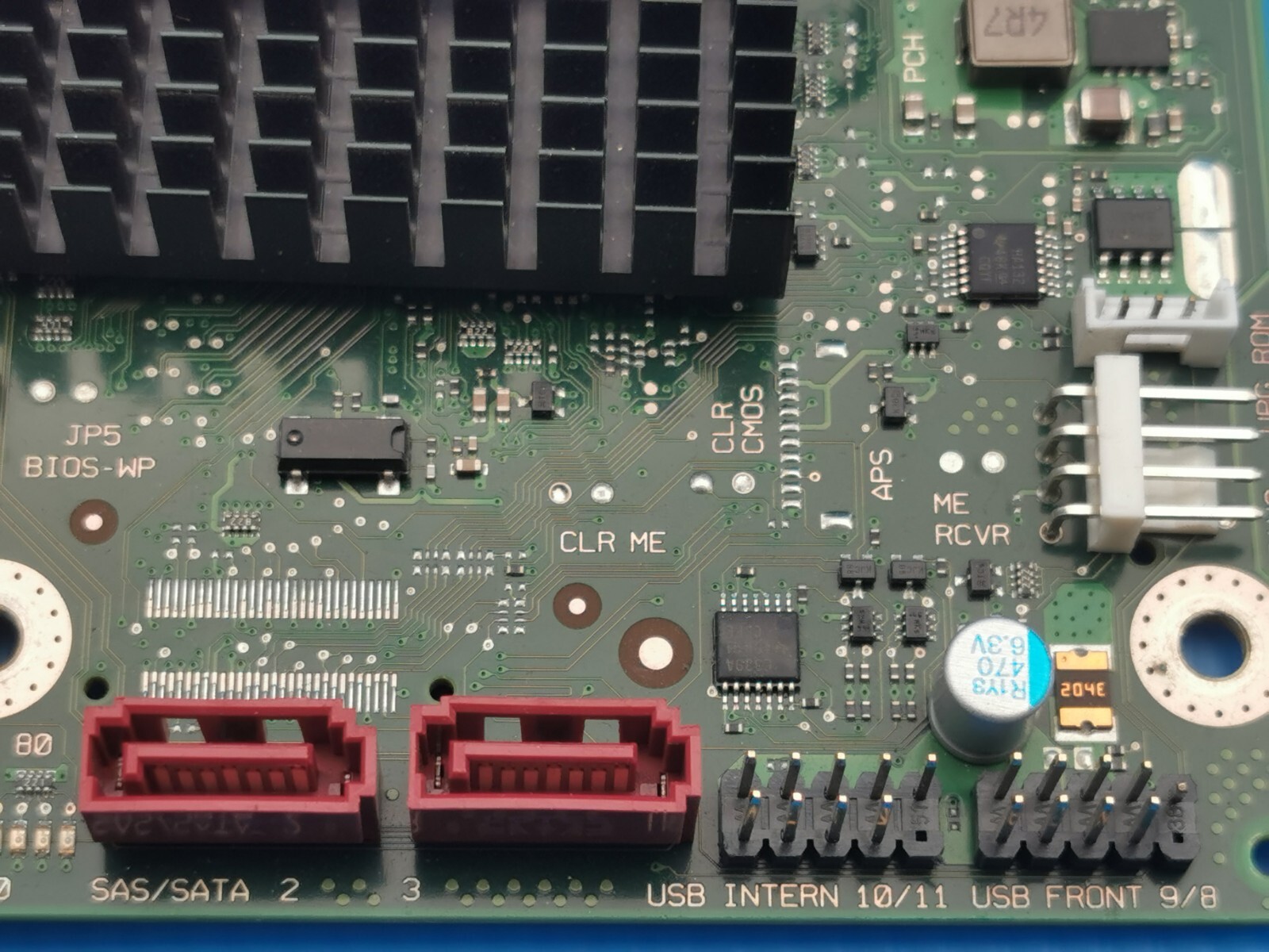 Fujitsu D3128-B25 GS 1 Intel C600 (prof. X79) Socket 2011 w/ Processor ...