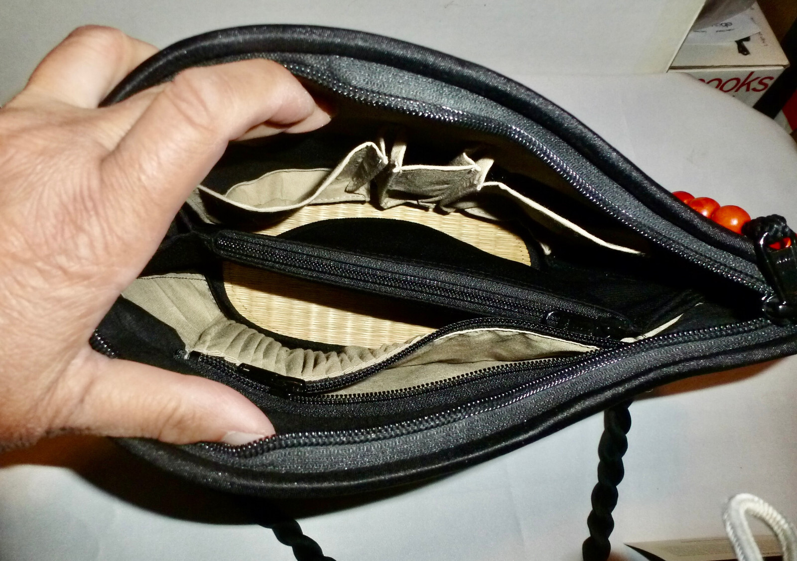 Saraye Tatami Purses of Cambodia Woven Eco Friendly - Algae Kiri Wave ...