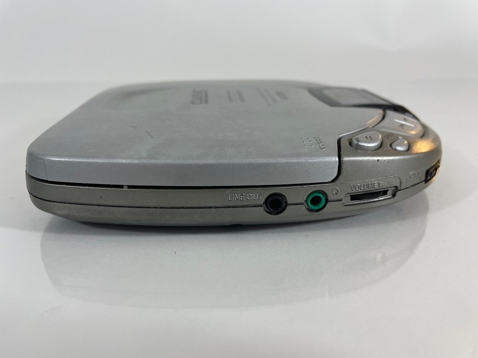 Classic CL401 Silver Dynamic Bass Boost Sound Portable CD Player - For ...