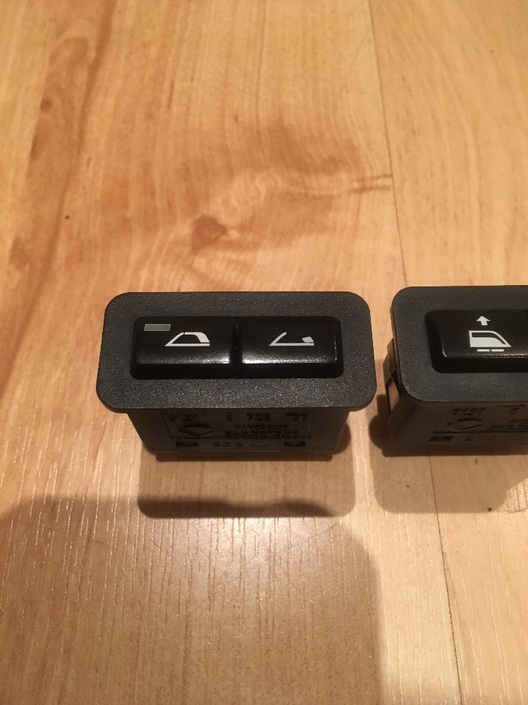 Mini Cooper S R50 R53 Convertible Roof Switches X 2 As Can Be Seen In ...