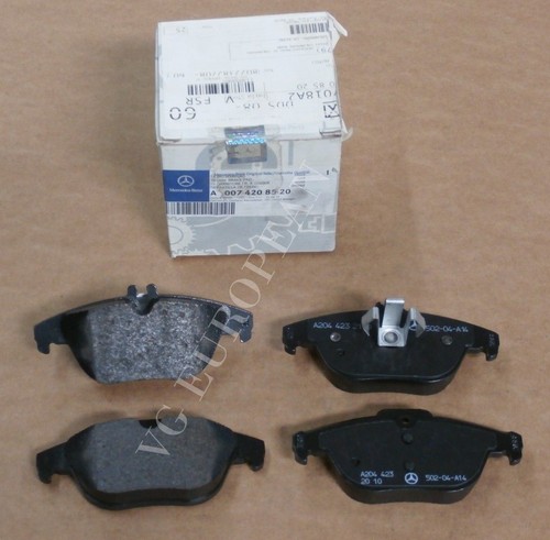 Mercedes W204 C-Class Genuine Rear Brake Pad Set, Pads with Sensor NEW ...
