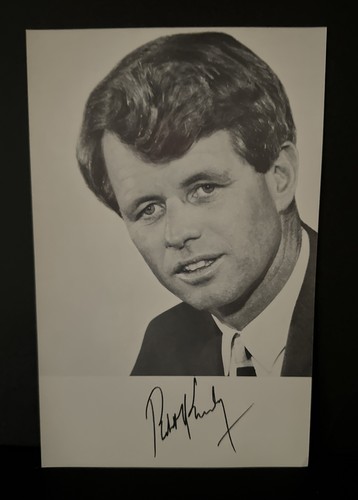 ROBERT F KENNEDY PRESIDENTIAL CAMPAIGN PHOTO CARD FLYER HAND OUT 1968 ...
