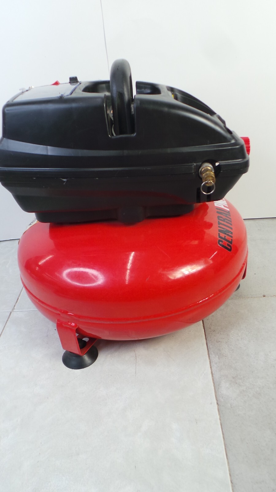 CENTRAL PNEUMATIC AIR COMPRESSOR 100 PSI / 3-GALLON PANCAKE TANK MODEL ...