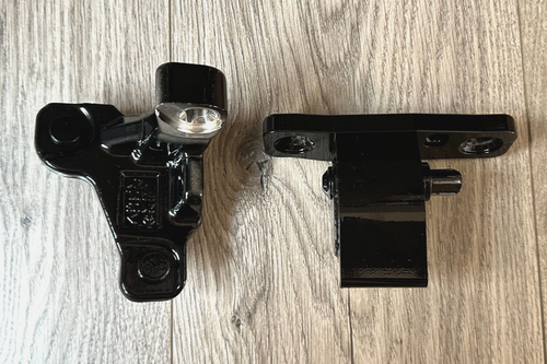 BRAND NEW | 2017-2023 MERCEDES E CLASS FRONT LEFT LOWER HINGE ...