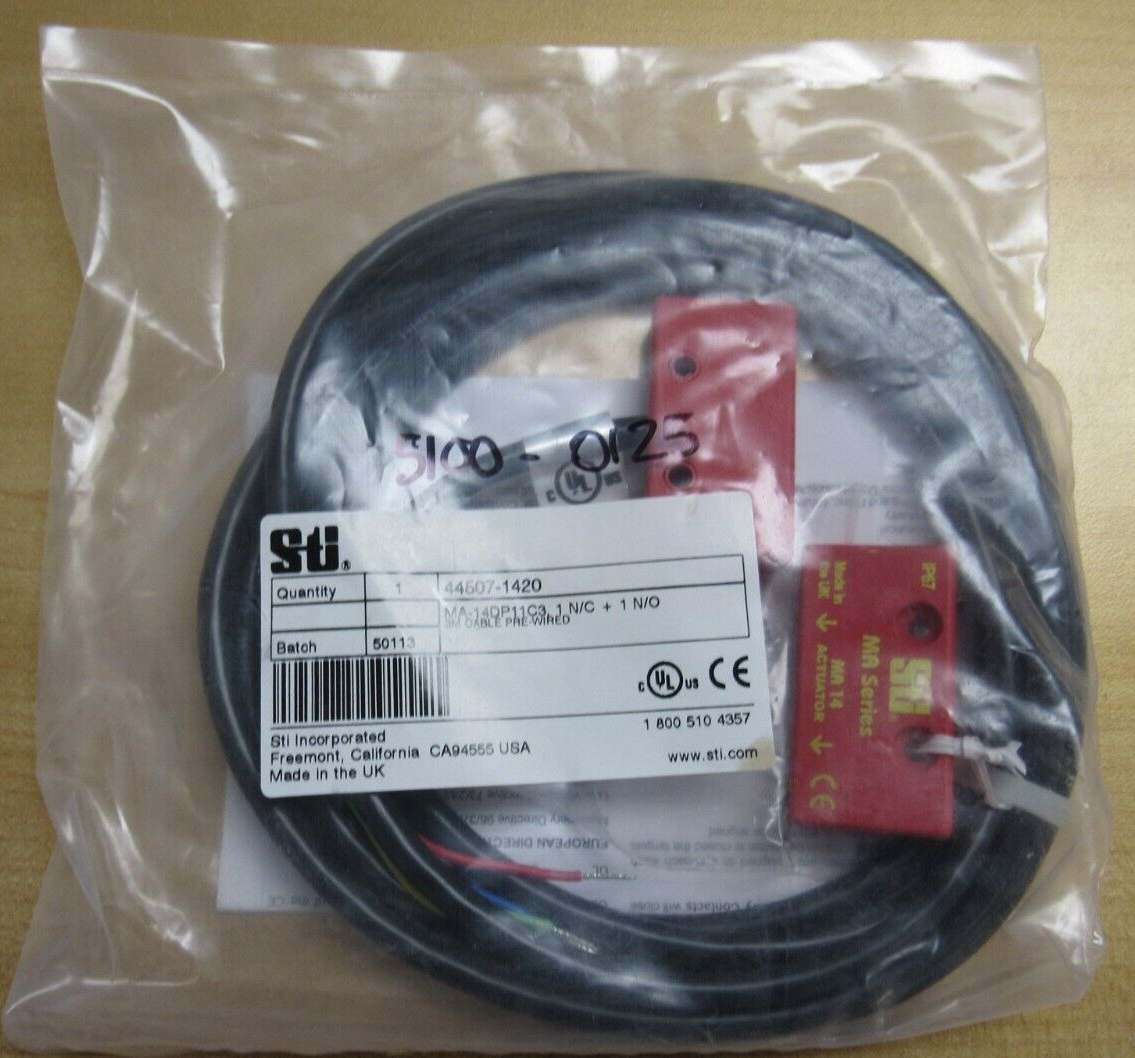 OMRON STI MA-14DP11C3 Magnetic Reed Switch DPST-NO/NC with 3 Meter ...