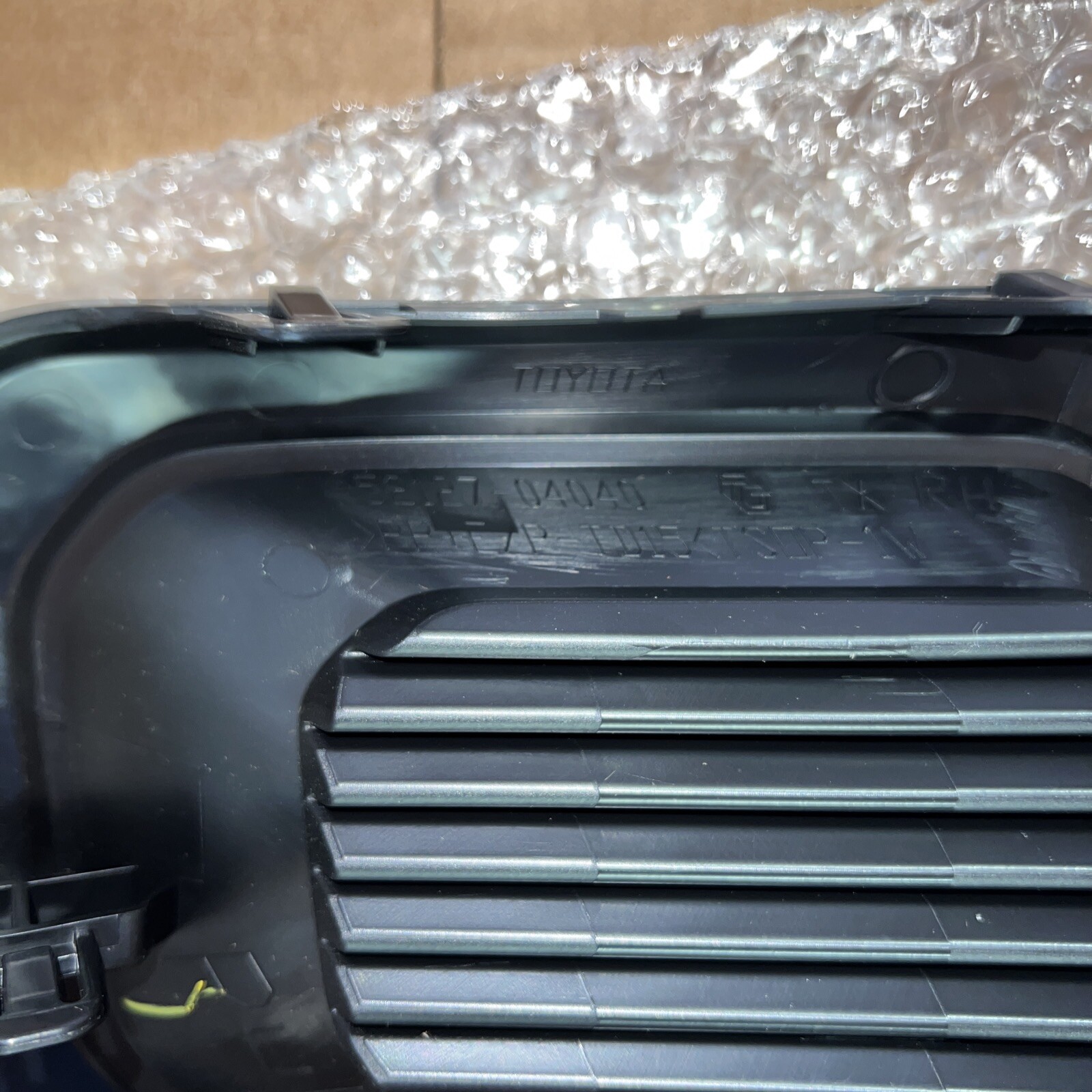 Genuine Toyota Cover 52127-04040 52128-04040 Right And Left Side RH&LH ...