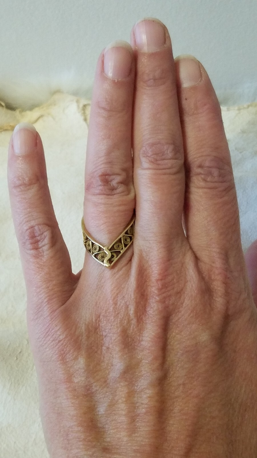 1976 Vtg 70s Liberian African Wedding Ring V Coils 18… - Gem