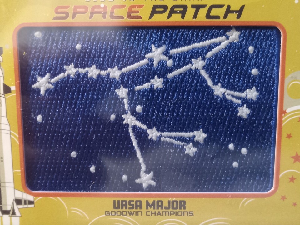 URSA MAJOR 2023 UPPER DECK GOODWIN CHAMPIONS GLOW IN THE DARK SPACE ...