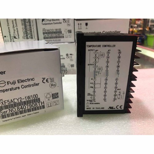 1PC Fuji PXF5ACY2-1W100 Temperature Controller New In Box PXF5ACY21W100 ...