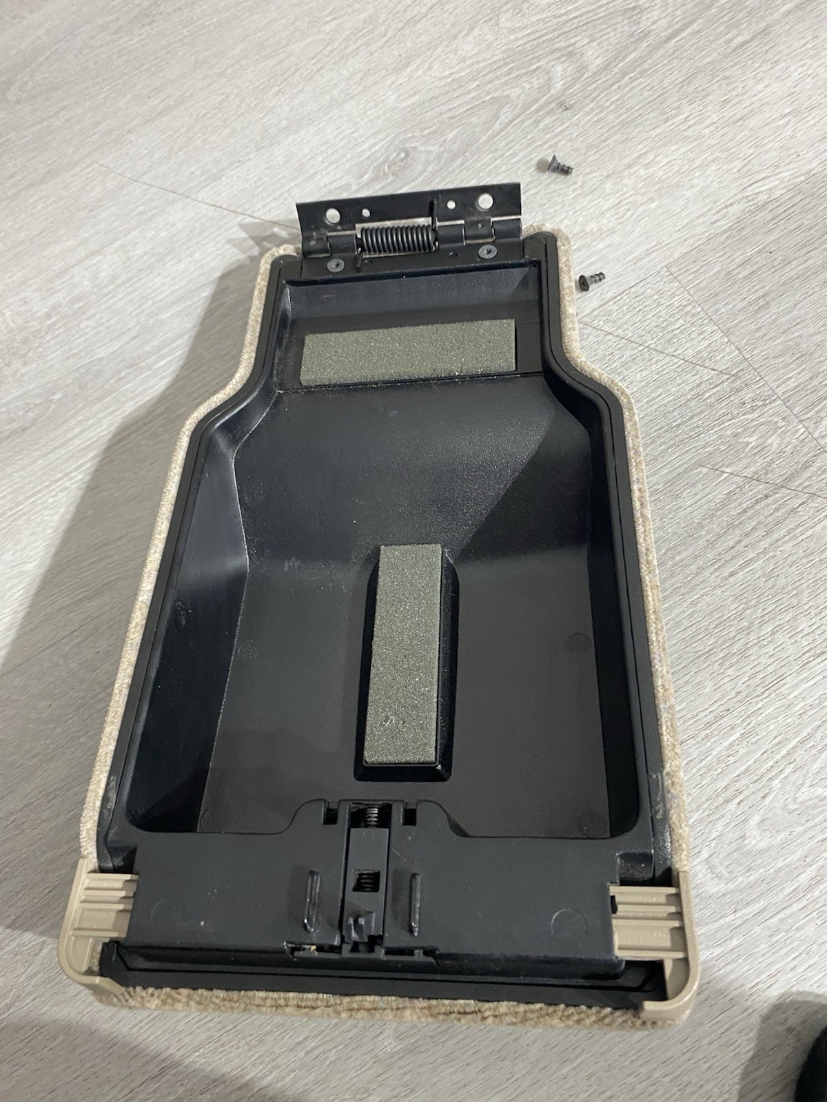 00-05 Buick Lesabre Center Console Lid armrest arm rest CLOTH Gray ⚡️ ...