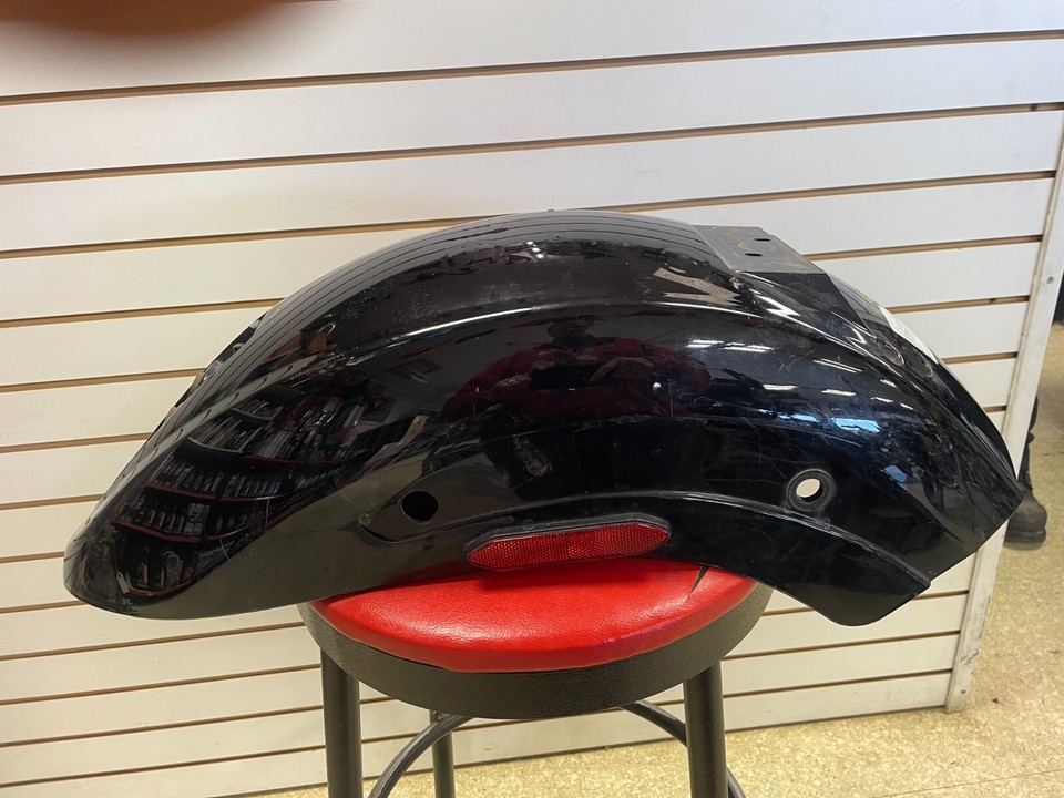 USED KAWASAKI VULCAN VN900 REAR BLACK FENDER SOME SCRATCHES/SCUFFS | eBay