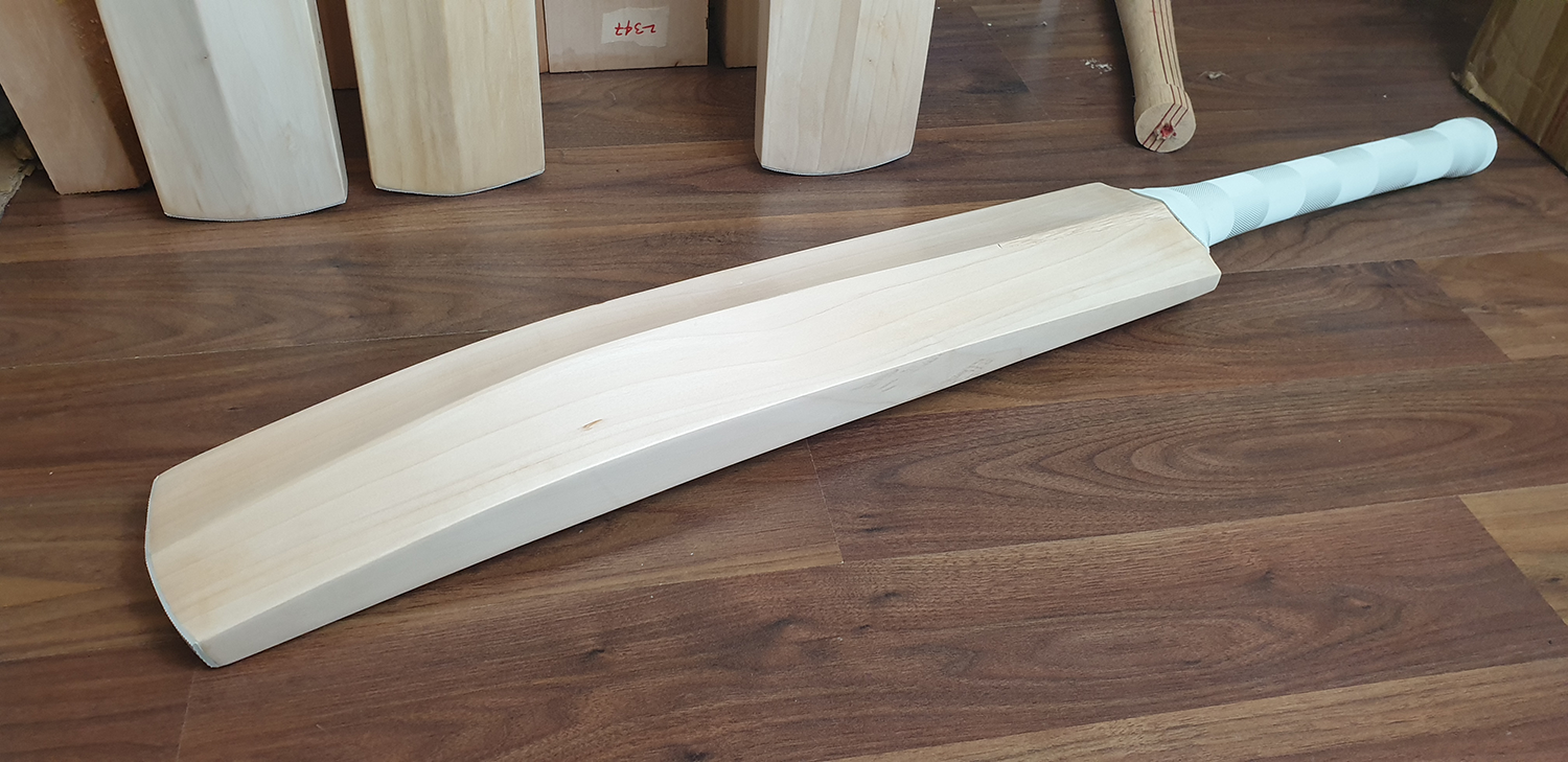 High Grade 1/2/3 English Willow Plain Cricket Bats - all sizes | eBay UK