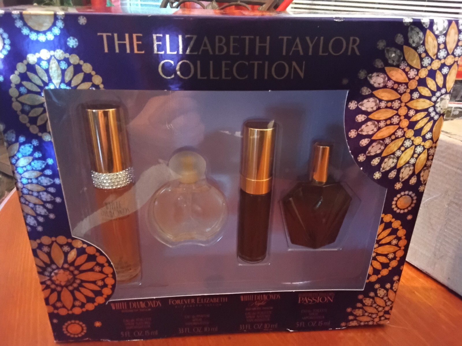 The Elizabeth Taylor Collection 4 Piece Mini Gift Set Womens Perfume ...