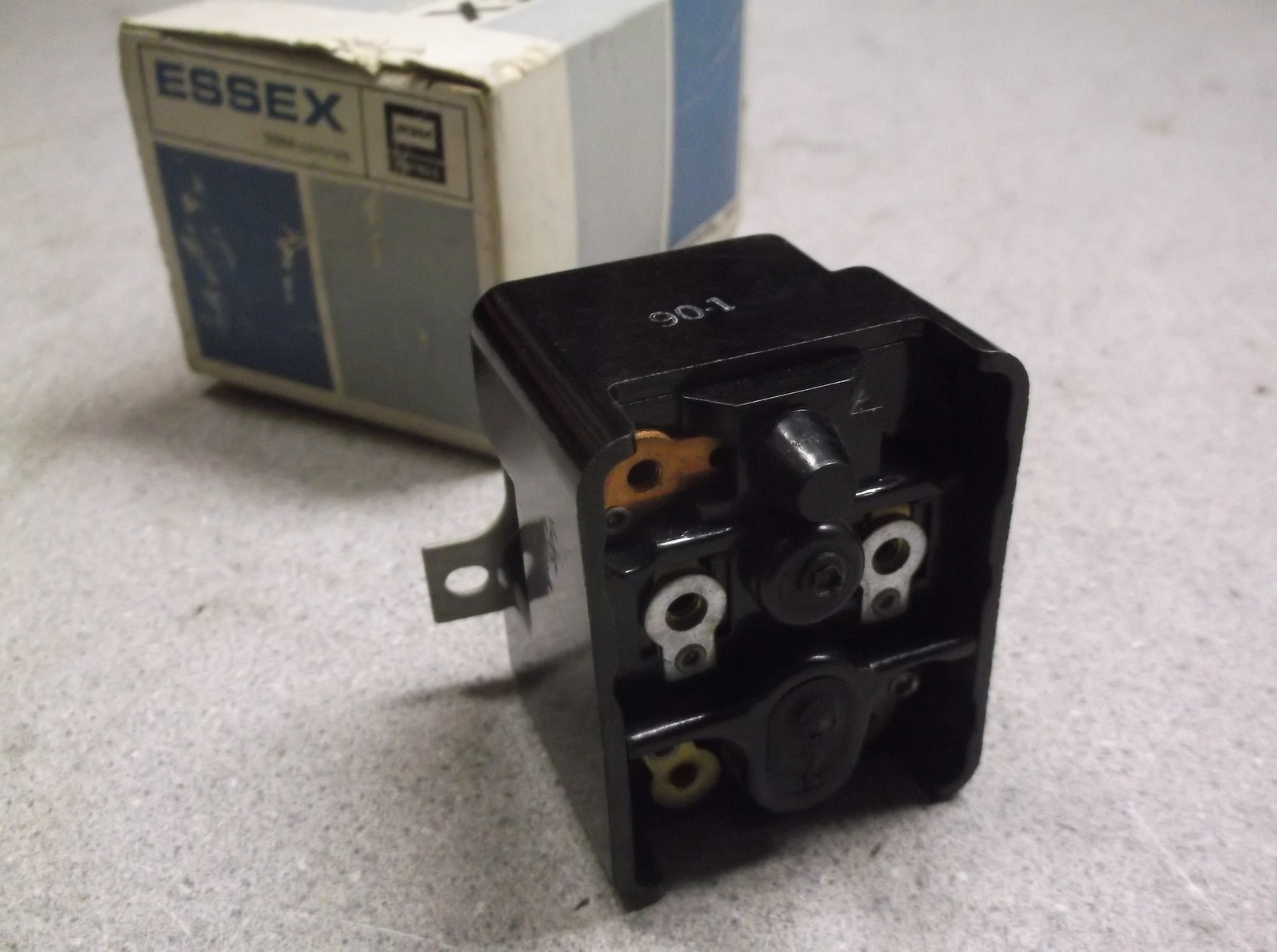 NEW Essex RBM Controls J4B 128111-1315M Motor Starting Relay (no ...