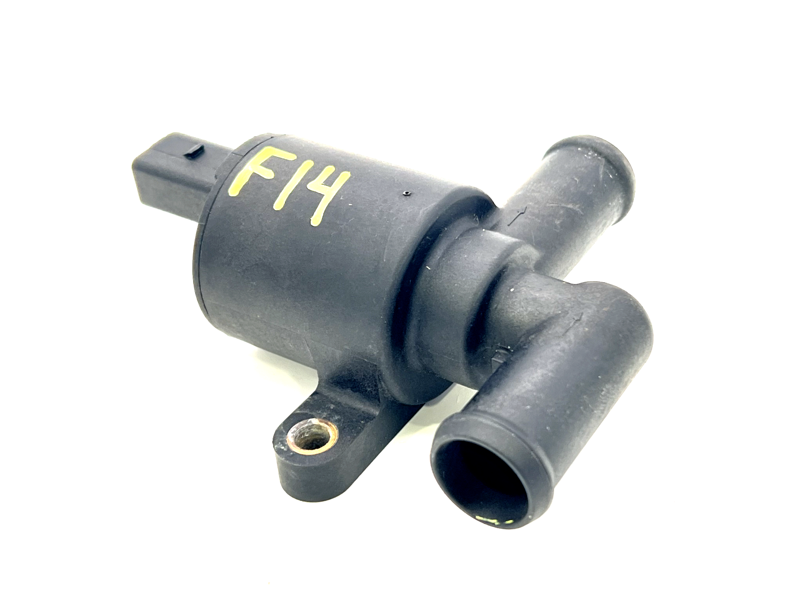 2013 Audi A4 2.0t Heater Solenoid Valve 4H0121671B for sale online | eBay