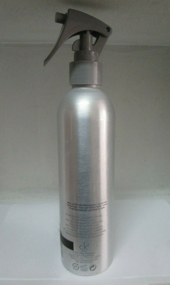 Calvin Klein CK One 8.5 Fl Oz.250 ml All Over Body Spray TT | eBay