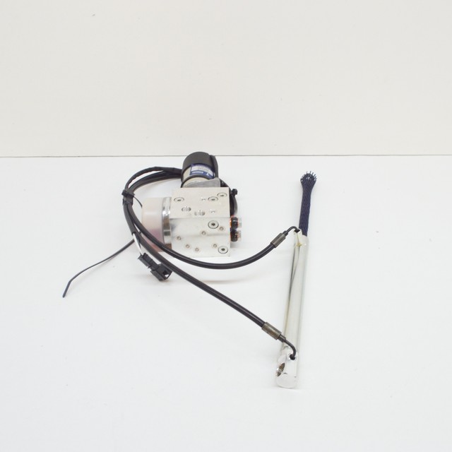 Mercedes-Benz W220 AMG Trunk Lid Hydraulic Pump Motor 2208000048 for ...