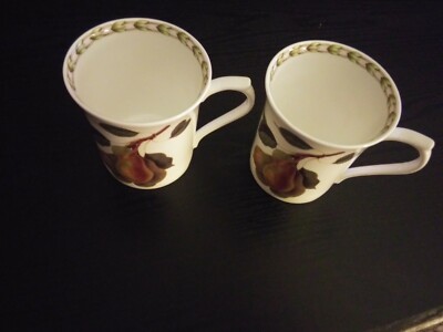 (2)THE ROYAL HORTICULTURAL SOCIETY~Queens Collection Tea/Coffee Cups ...