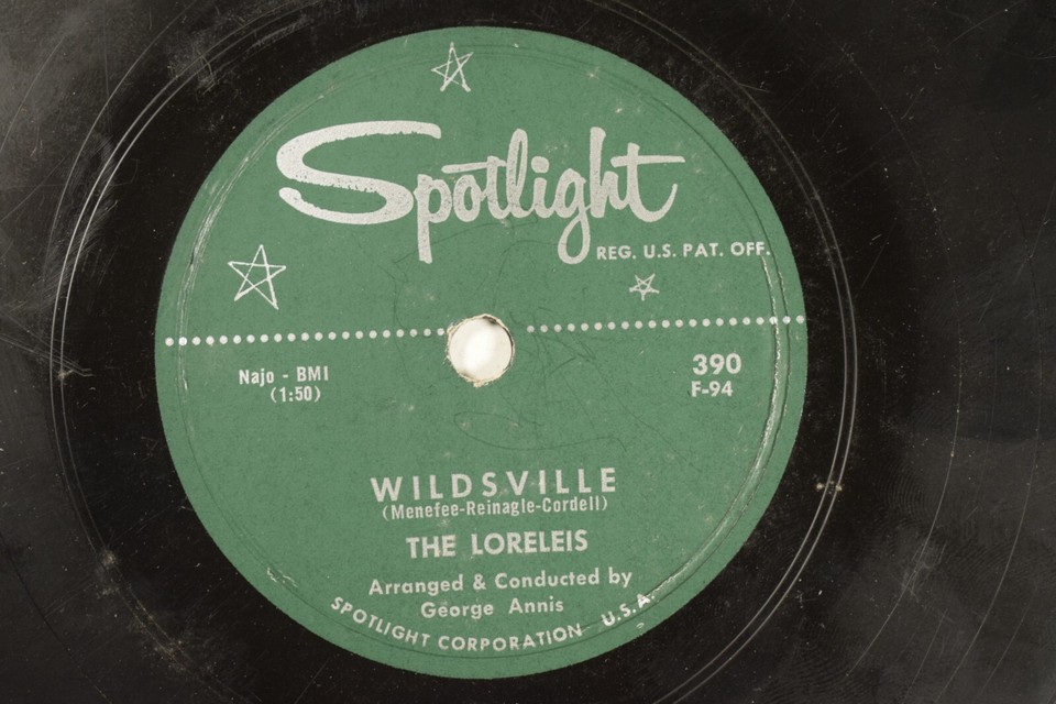 The Loreleis - 78 RPM Spotlight - You're So Nice To Be Near L37 | eBay