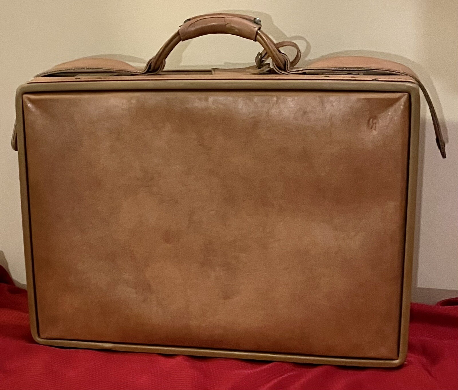 Original Classic Vintage Solid Tan Hartmann Belted Hardside Briefcase ...