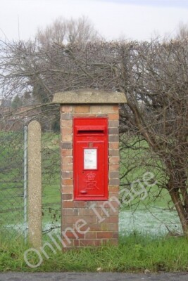 Photo 6x4 Post Box EIIR Brick Pillar Ashford/TR0042 Where Herbert Road ...
