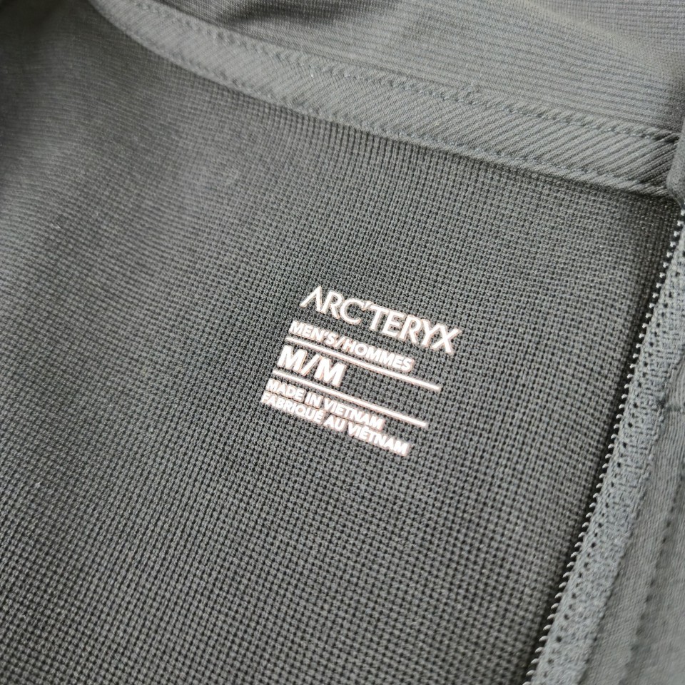 Men's M Arcteryx Phase AR Base Layer Shirt 1/4 Zip Long Sleeve Black ...