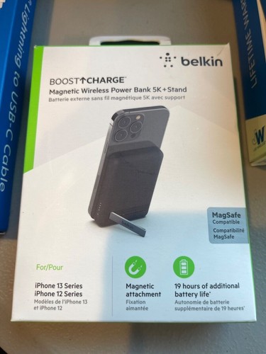 Belkin Magnetic Wireless Power Bank 5K + Stand (bpd004btbk ...