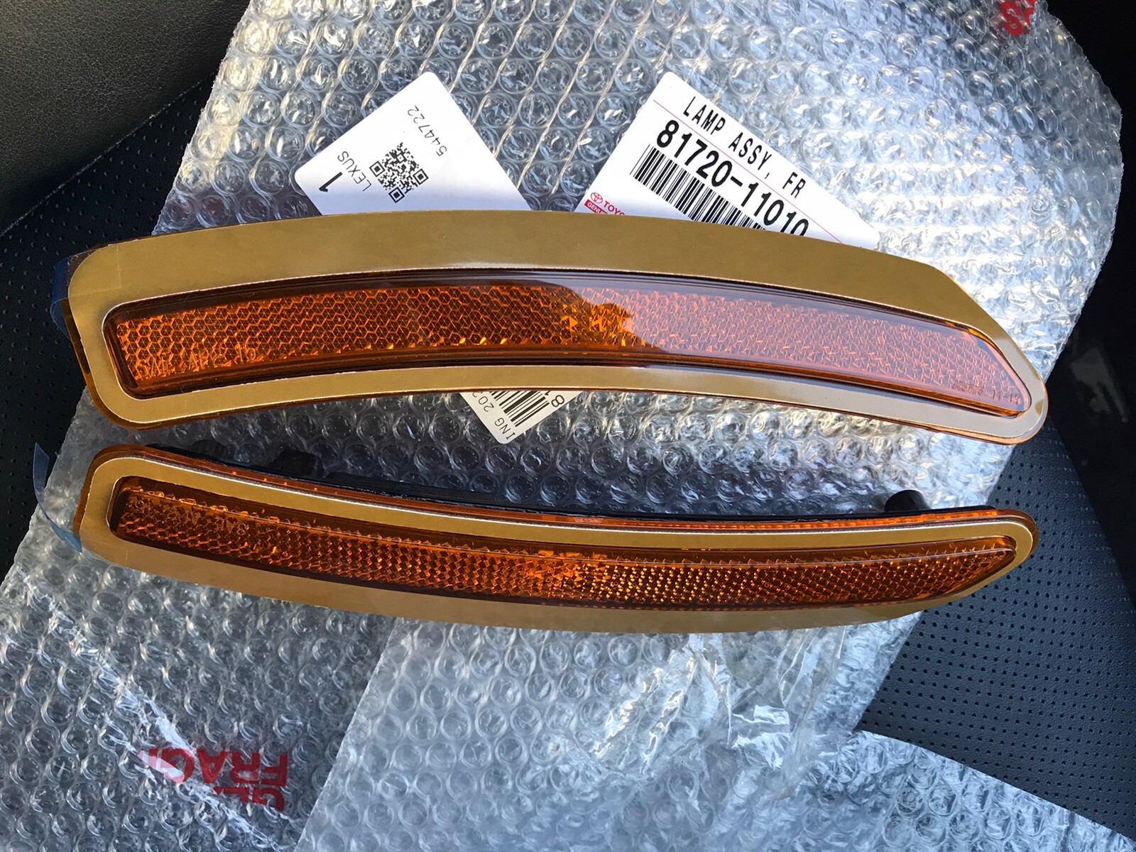 Lexus LC side marker lamps 81710-11010 and 81720-11010 | eBay