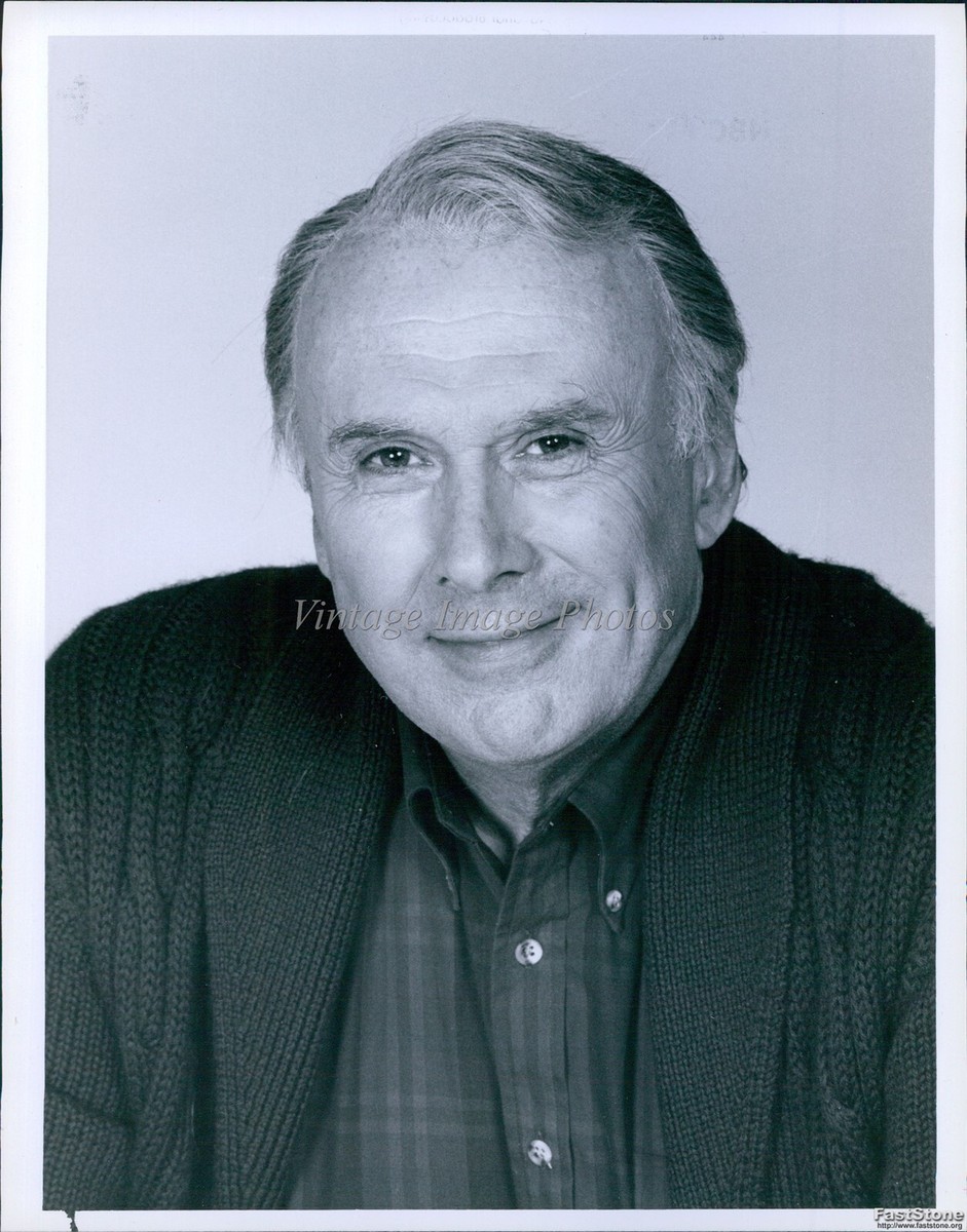 Richard Kiley's Instagram, Twitter & Facebook on IDCrawl